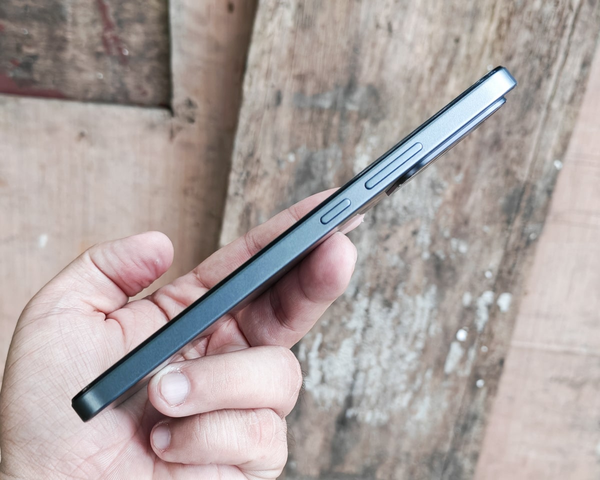 realme 15T 5G Review: Endurance Champ | WalasTech